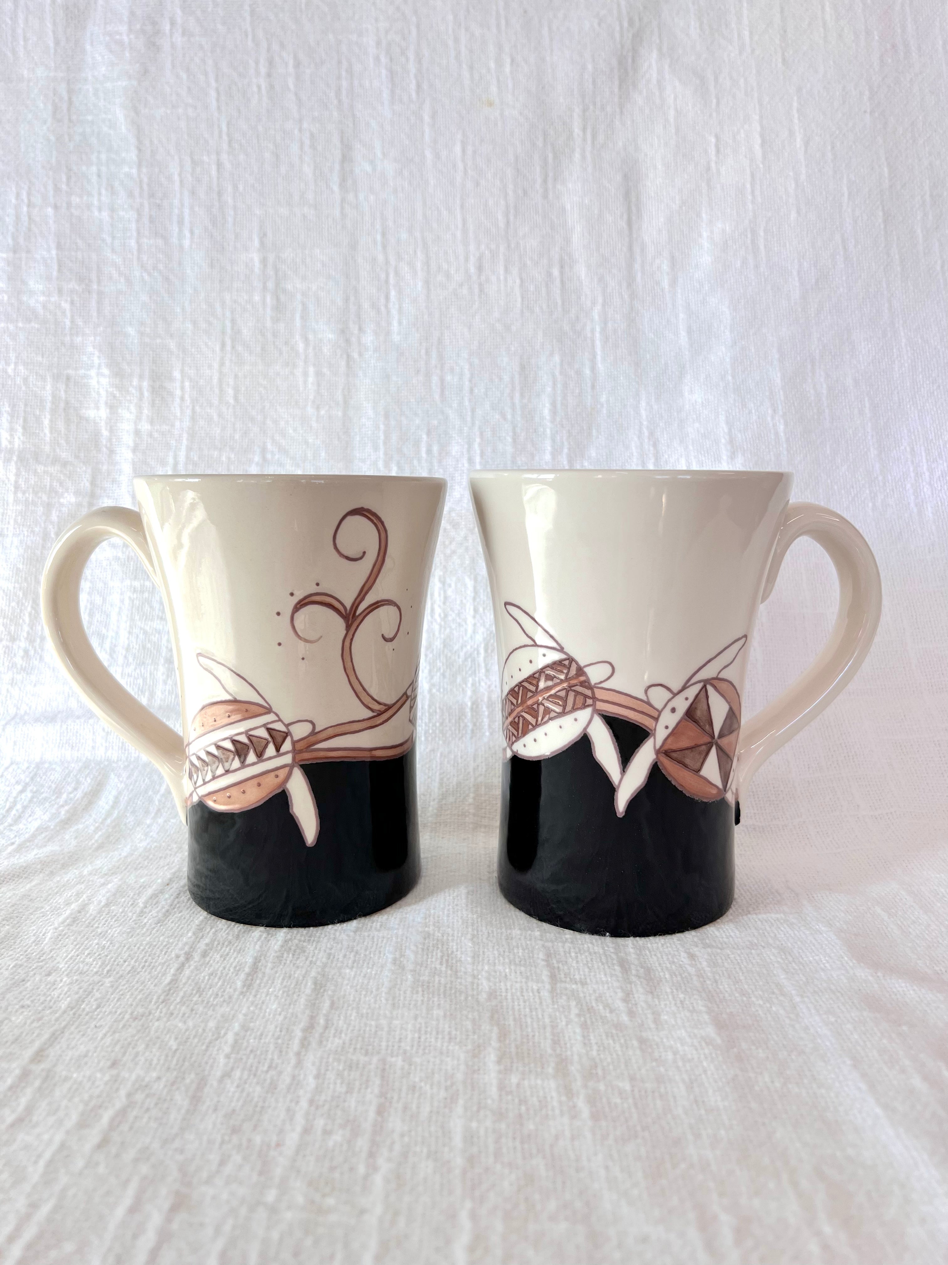 Tapa Honu Swoop Mug – Banana Patch Studio